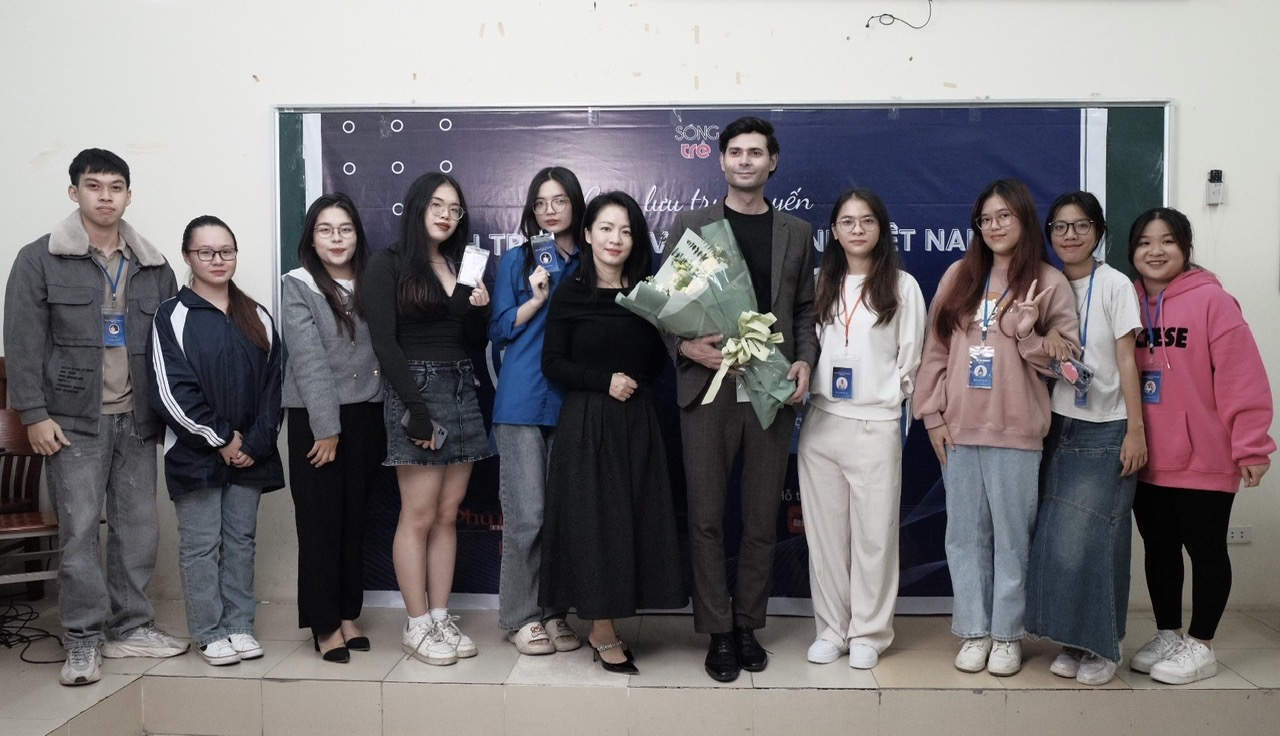 Song Tre News - Diễn viên Charlie Win: "Tôi được đánh thức đam mê khi ...