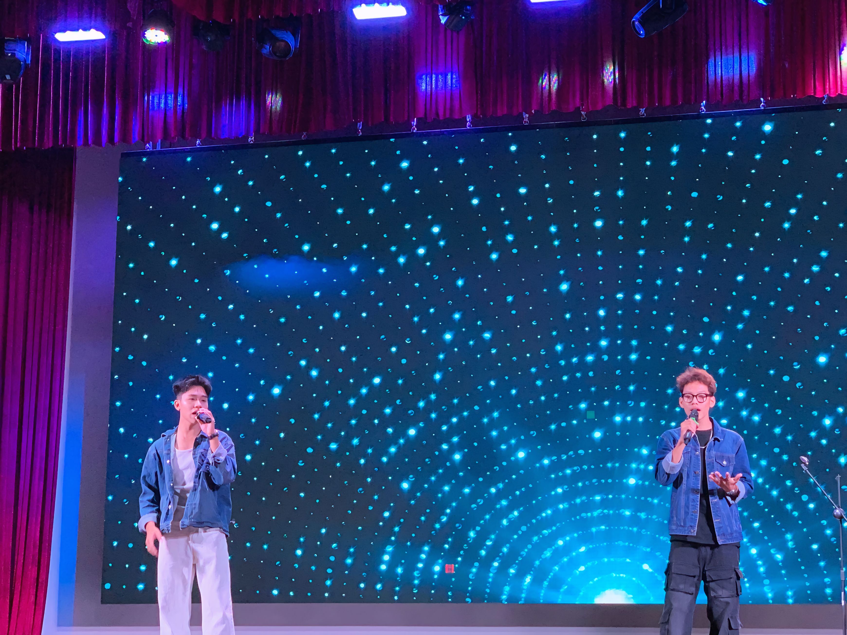 Song Tre News - Không gian âm nhạc lắng đọng tại bán kết cuộc thi Now ...